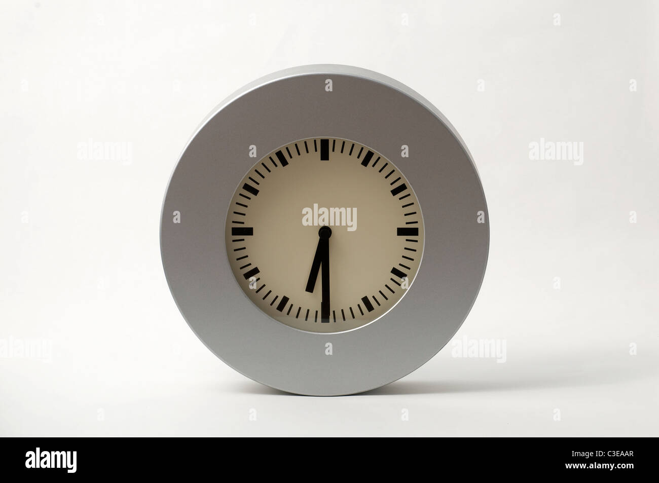 Horloge analogique Banque de photographies et d’images à haute ...