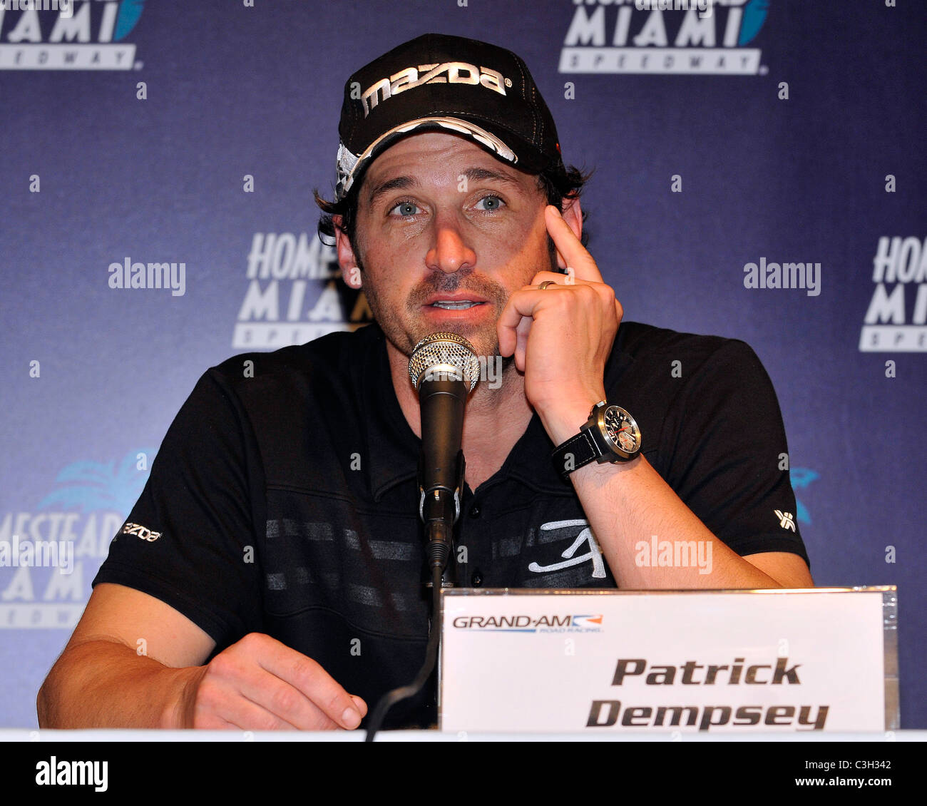 Patrick Dempsey fait une apparition à la Homestead Miami Speedway en ...
