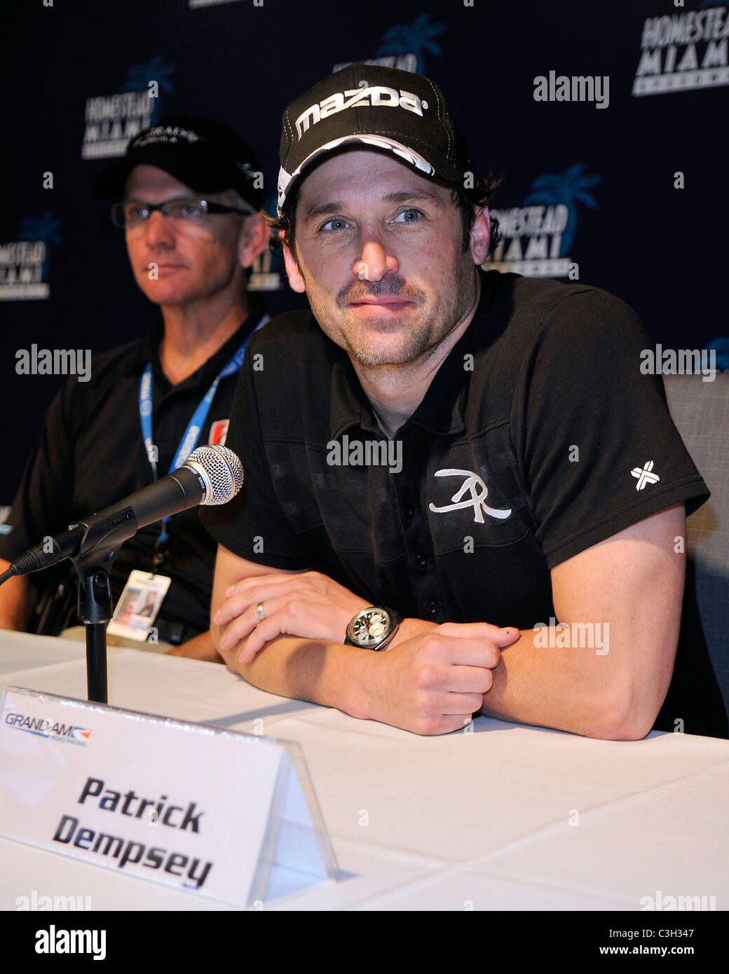 Patrick Dempsey fait une apparition à la Homestead Miami Speedway en ...