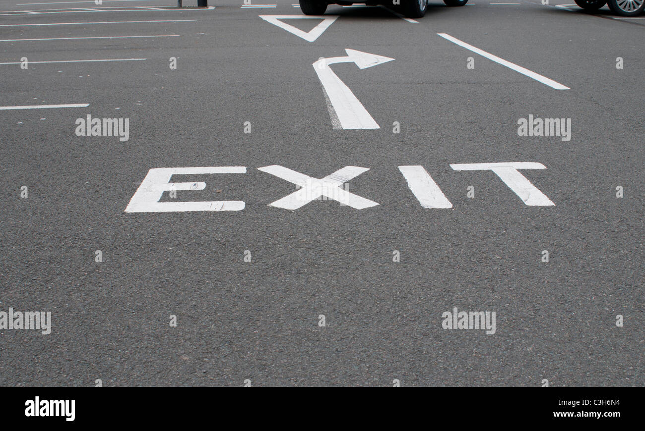 Marquages de parking Banque de photographies et d’images à haute ...