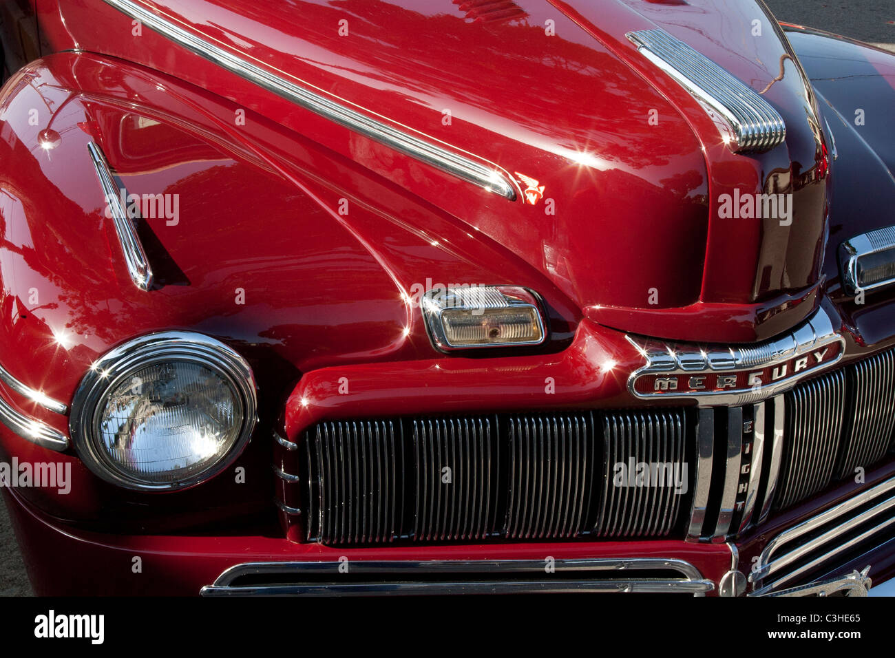 Mercure rouge Banque de photographies et d’images à haute résolution ...