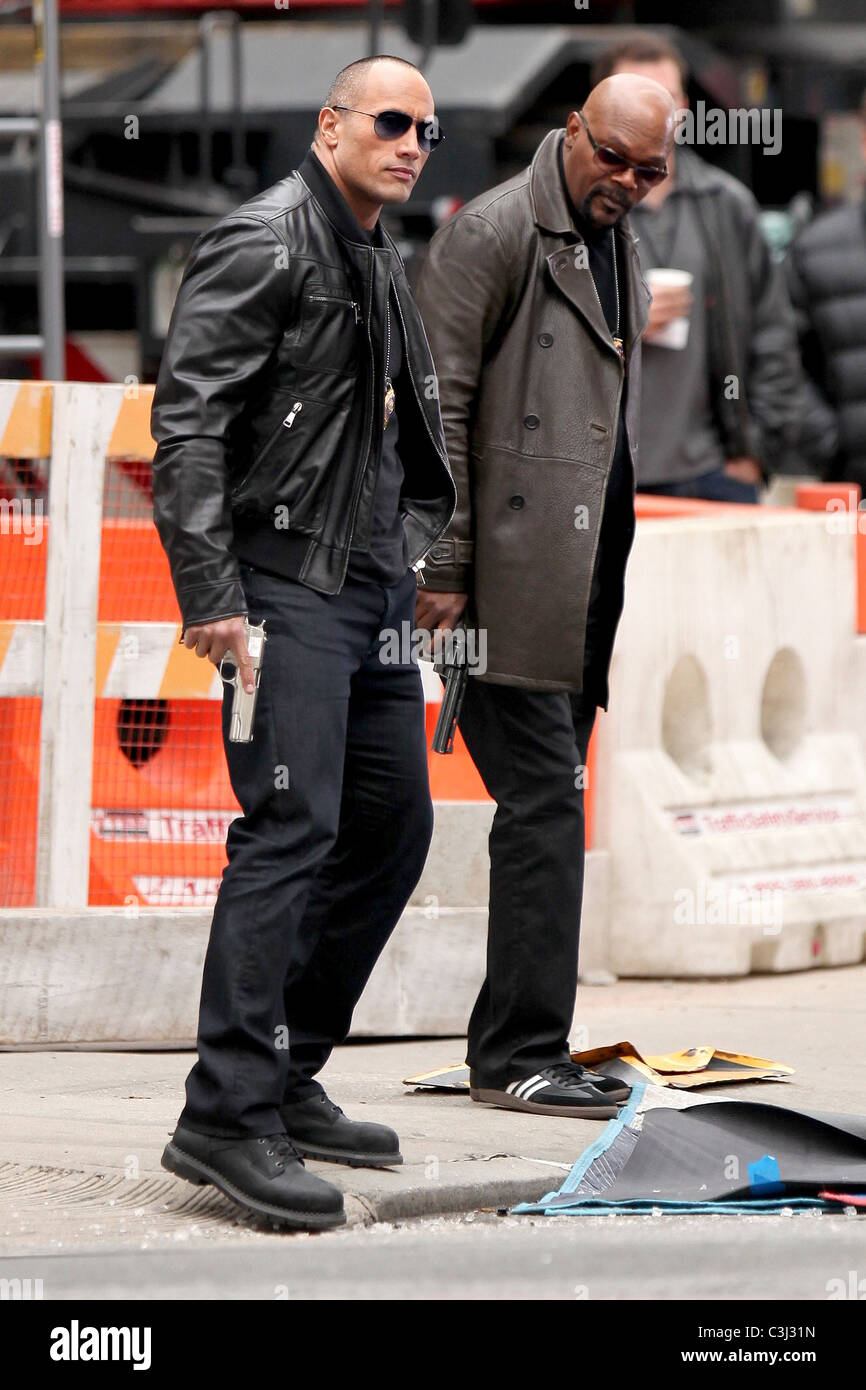 Dwayne johnson and samuel l jackson Banque de photographies et d’images ...