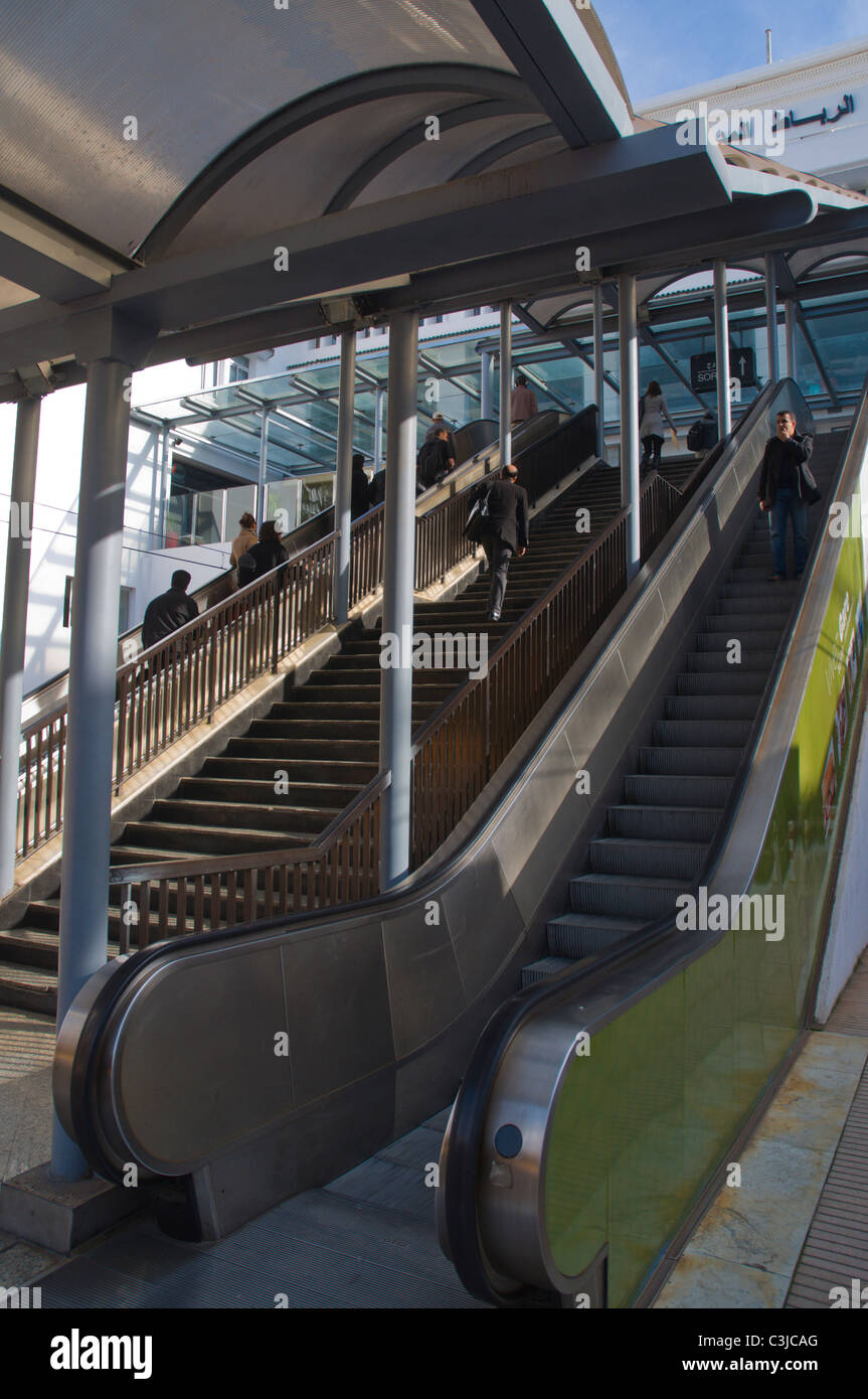 Gare de rabat ville Banque de photographies et d’images à haute ...