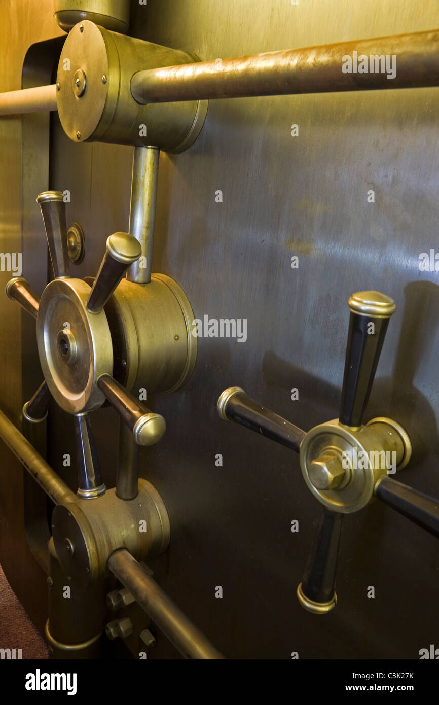 Coffre fort bancaire Banque de photographies et d’images à haute ...