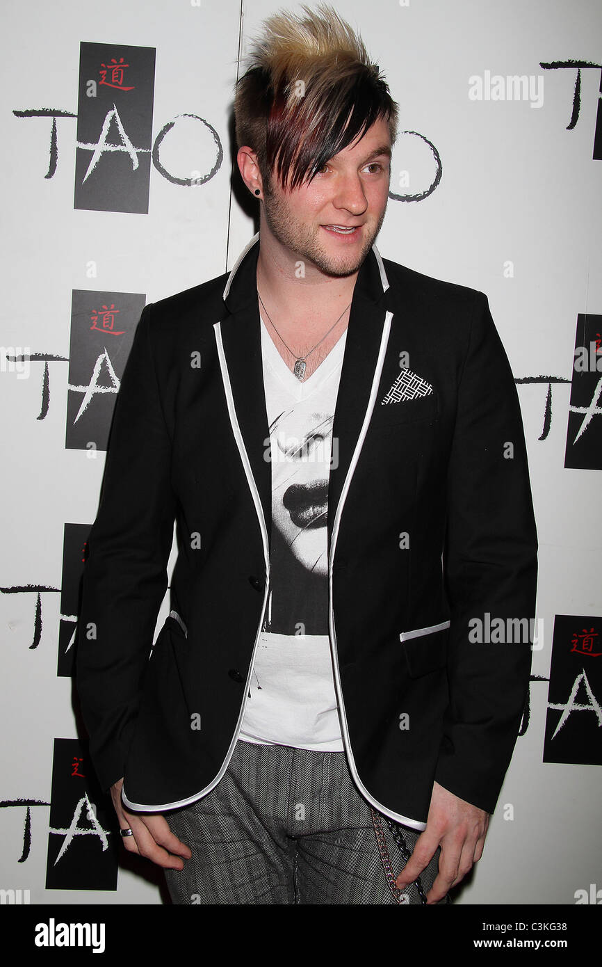 Blake Lewis célèbre la sortie de son nouvel album 'Heartbreak sur ...