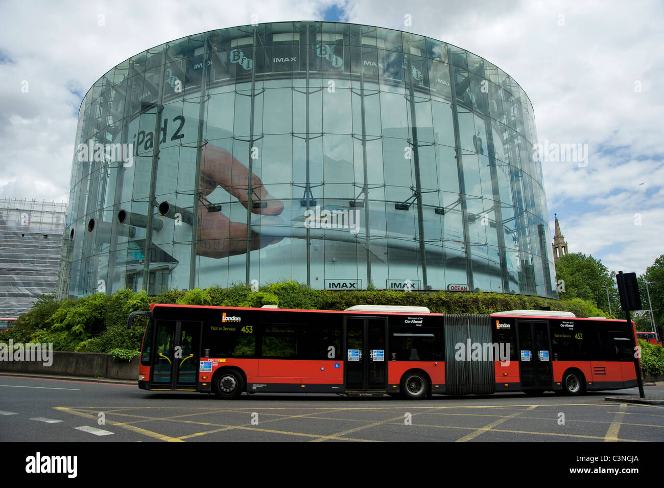 Imax waterloo london cinema Banque de photographies et d’images à haute ...