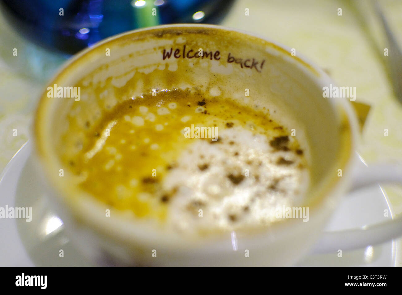 Welcome back coffee cup Banque de photographies et d’images à haute ...