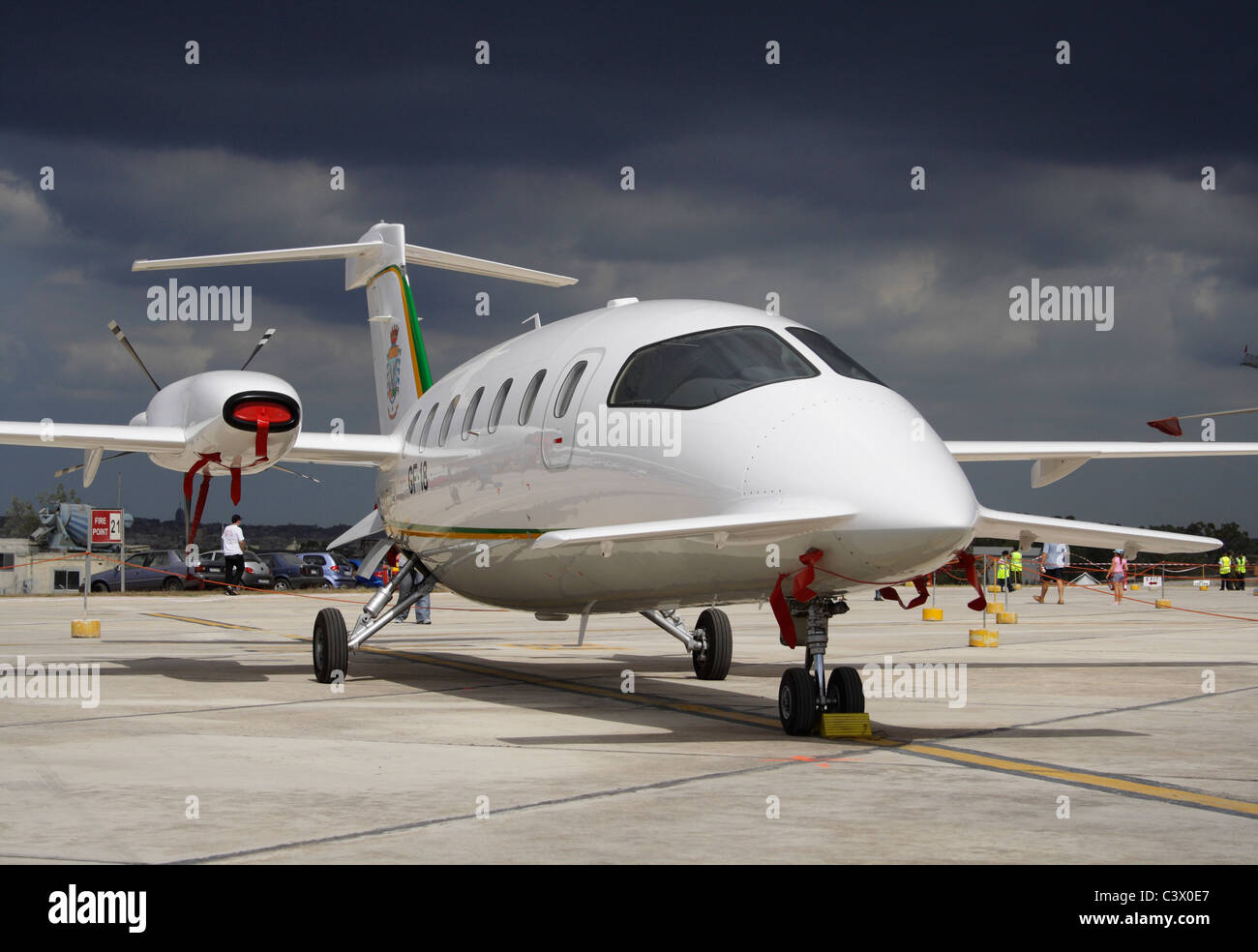Piaggio p180 avanti Banque de photographies et d’images à haute ...