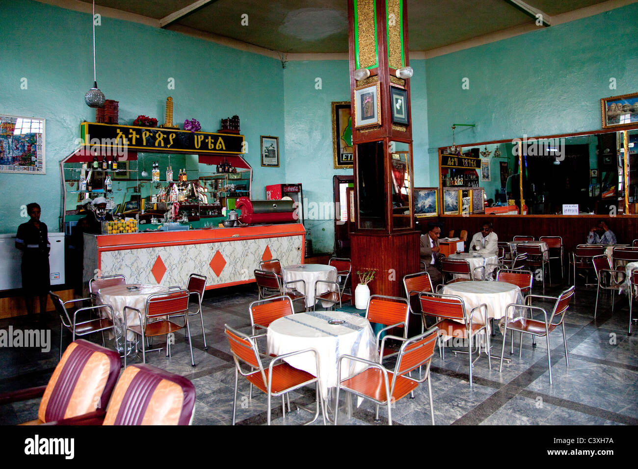 Bar colonial Banque de photographies et d’images à haute résolution - Alamy