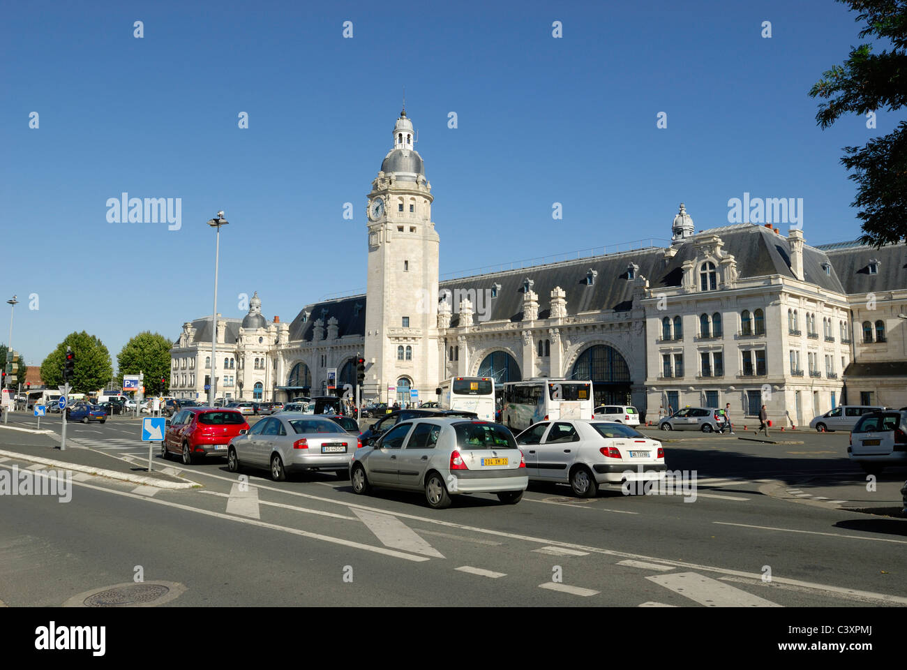 La gare de la rochelle Banque de photographies et d’images à haute ...