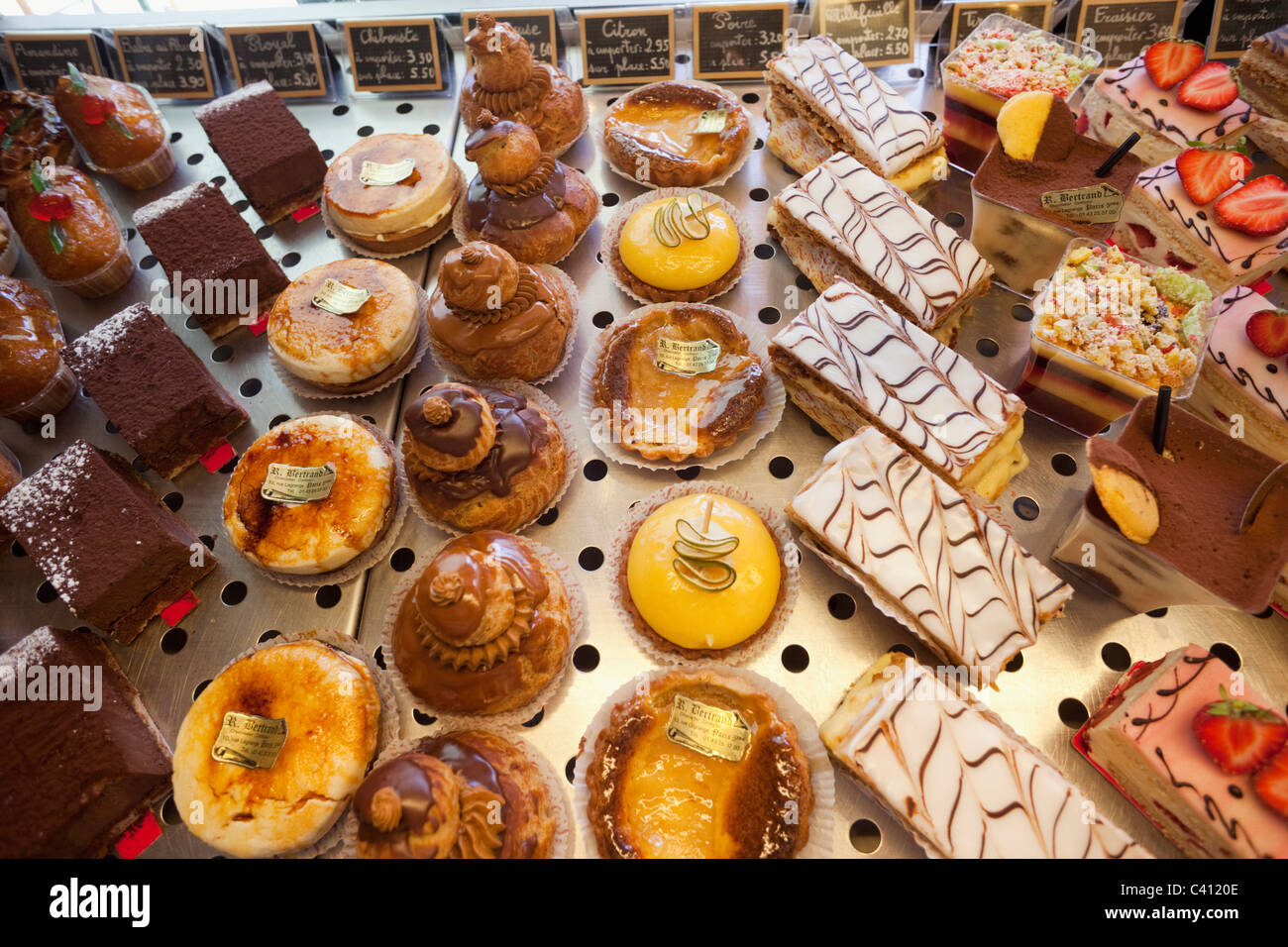 Europe, France, Paris, de viennoiseries, pâtisseries, pâtisseries ...