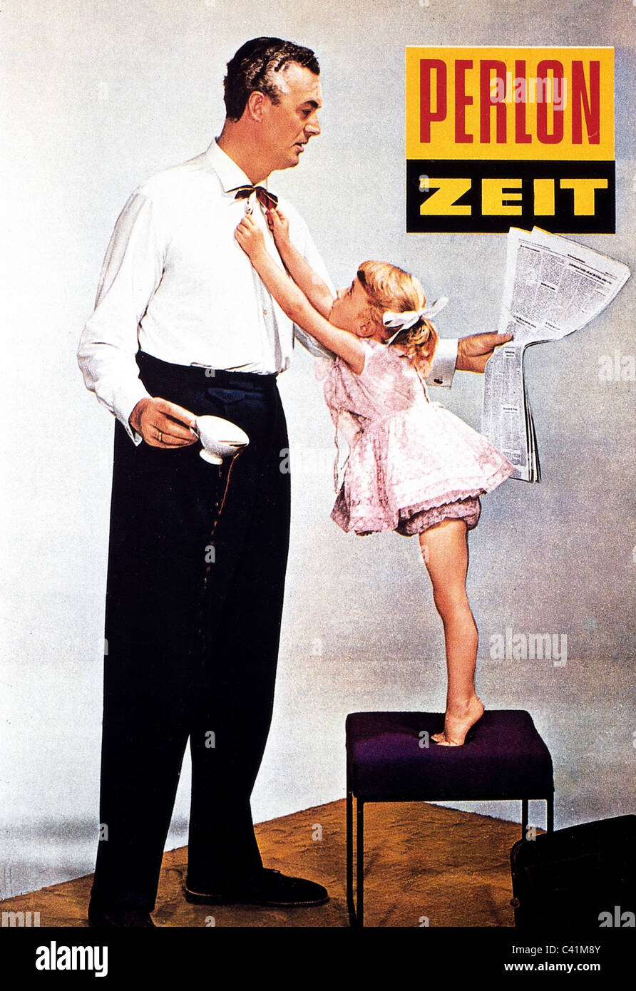 Publicité dans les journaux des années 1950 Banque de photographies et ...