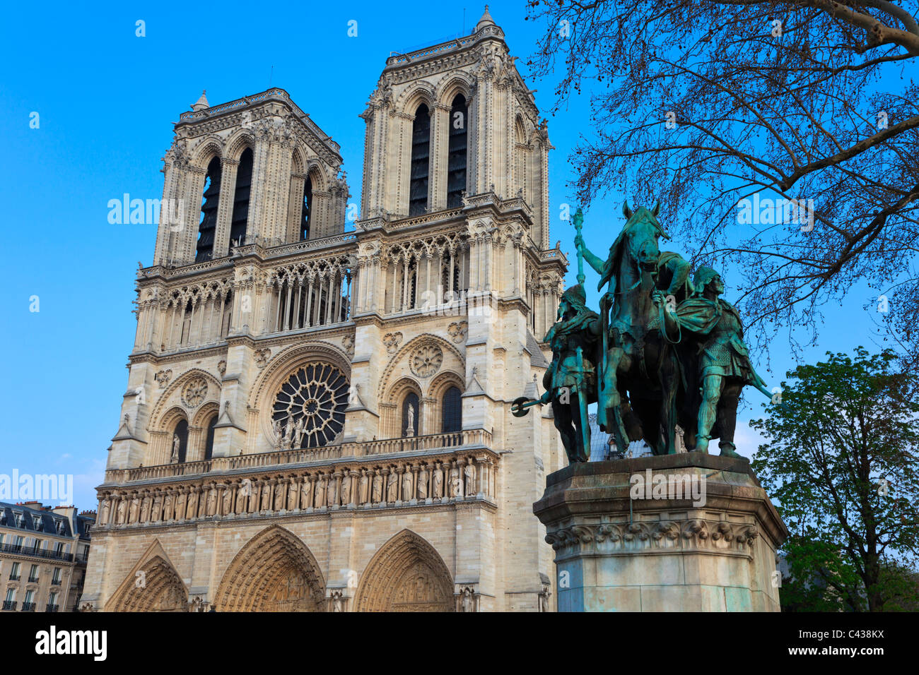 Monument france Banque de photographies et d’images à haute résolution ...