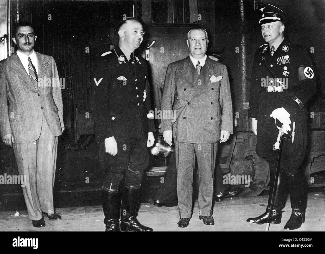 Heinrich himmler 1937 Banque de photographies et d’images à haute ...