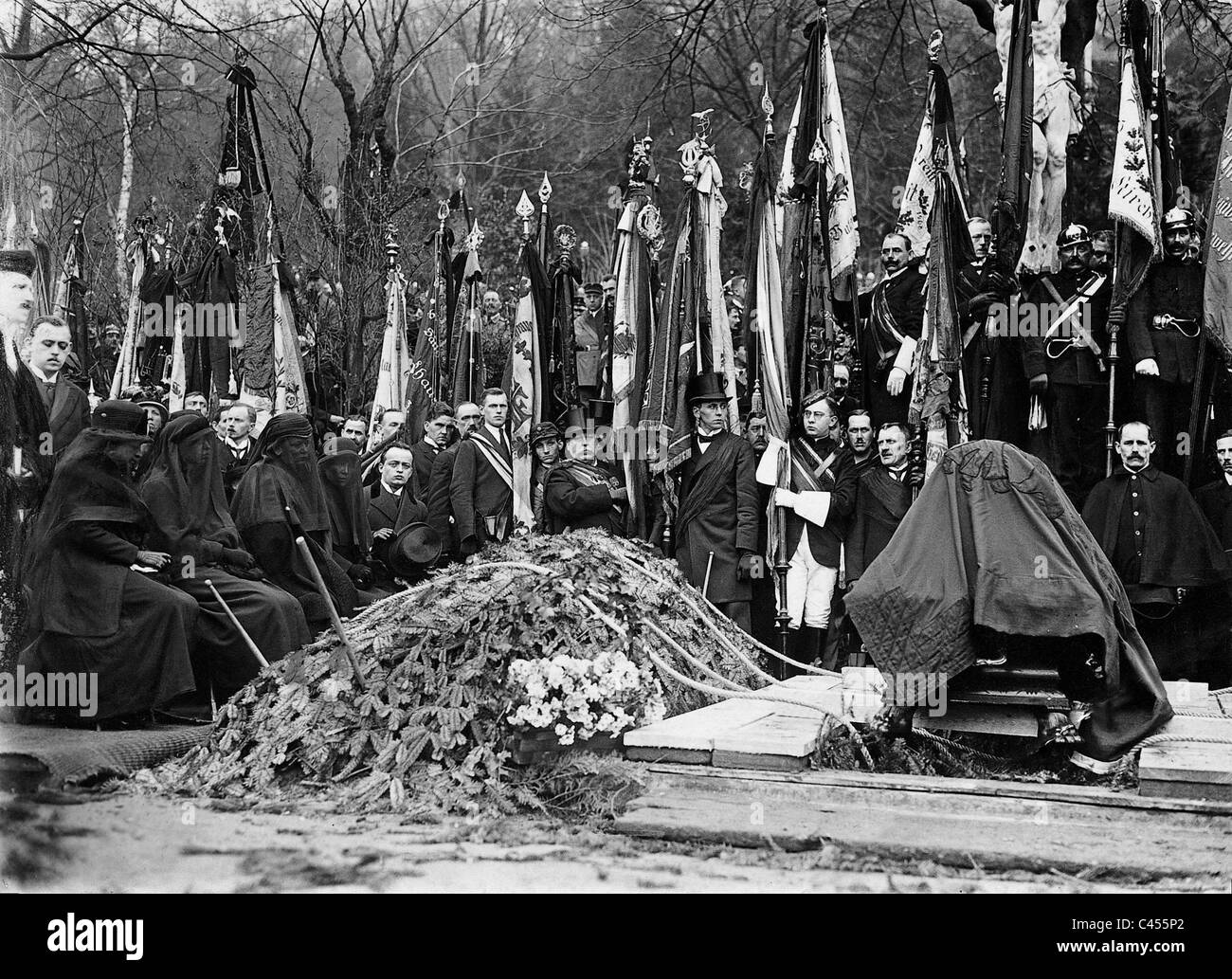 Funérailles de Friedrich Ebert dans le cimetière de Heidelberg, 1925 Photo Stock - Alamy