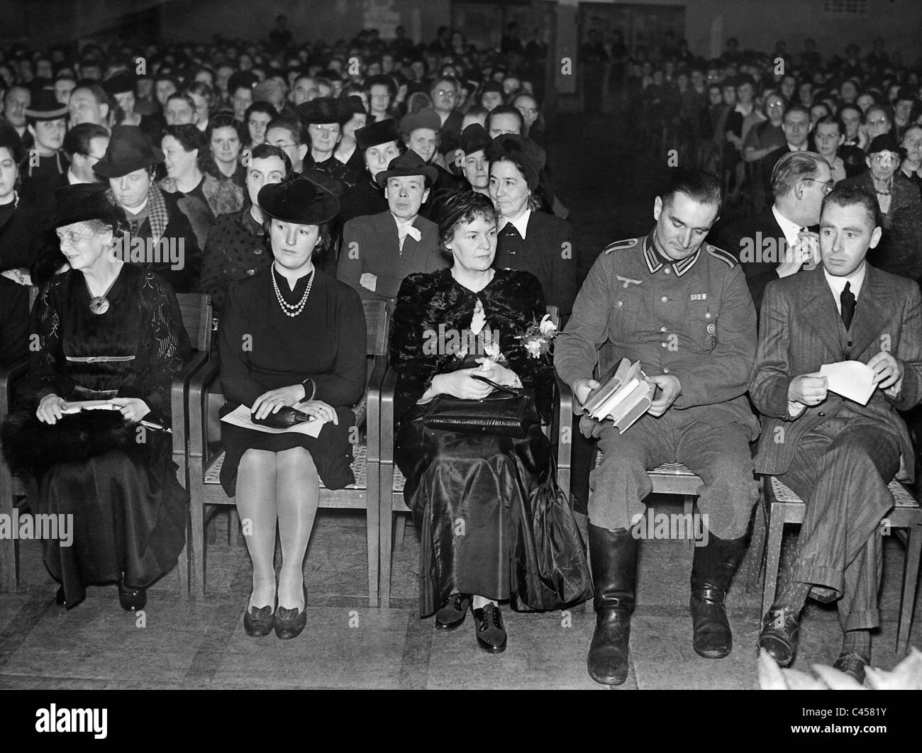 Marie hamsun Banque de photographies et d’images à haute résolution - Alamy