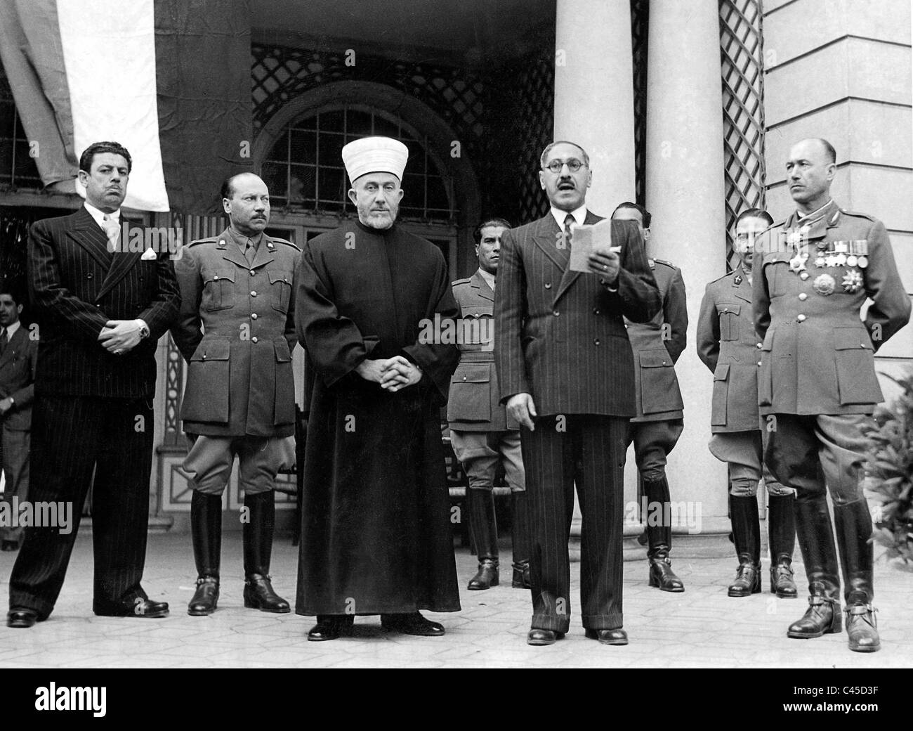 Amin al husseini Banque de photographies et d’images à haute résolution ... Amin al husseini Banque de photographies et d’images à haute résolution ...