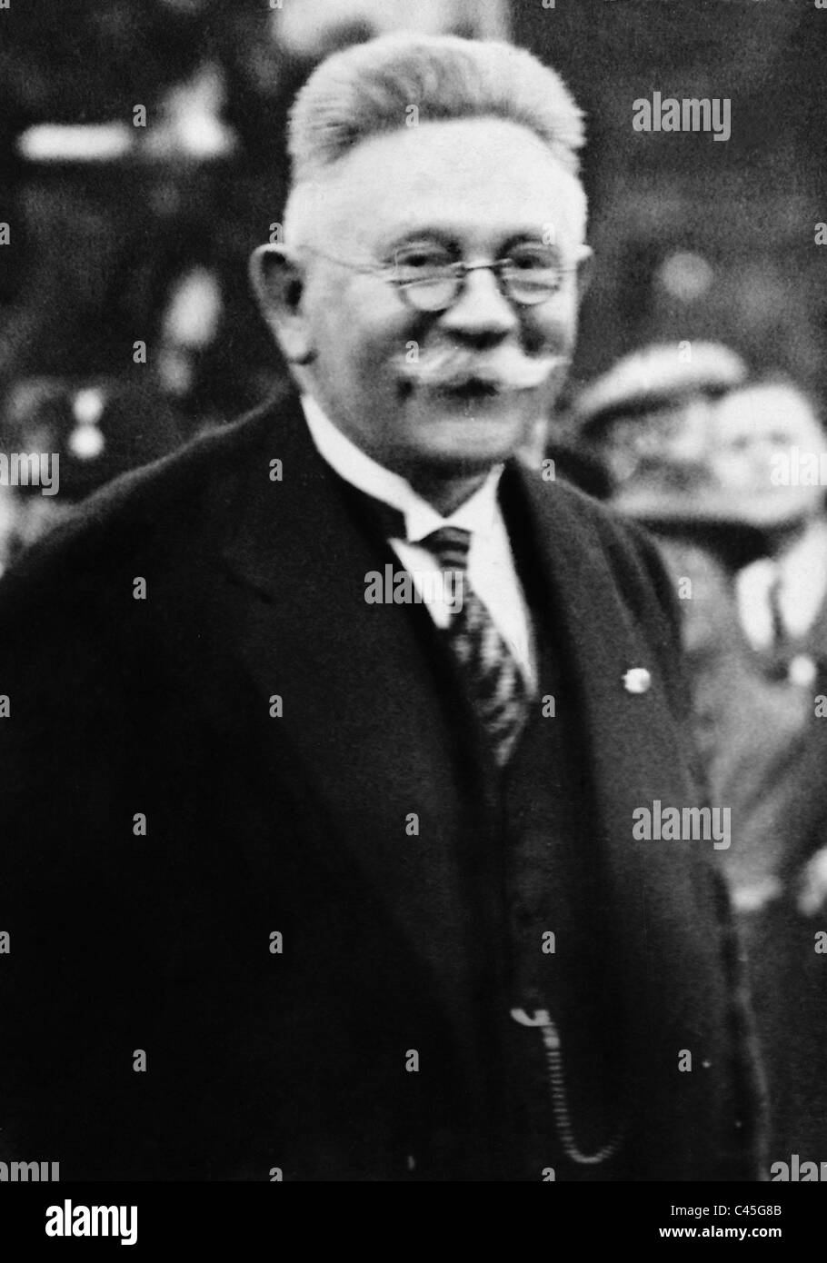 Alfred hugenberg Banque de photographies et d’images à haute résolution ...