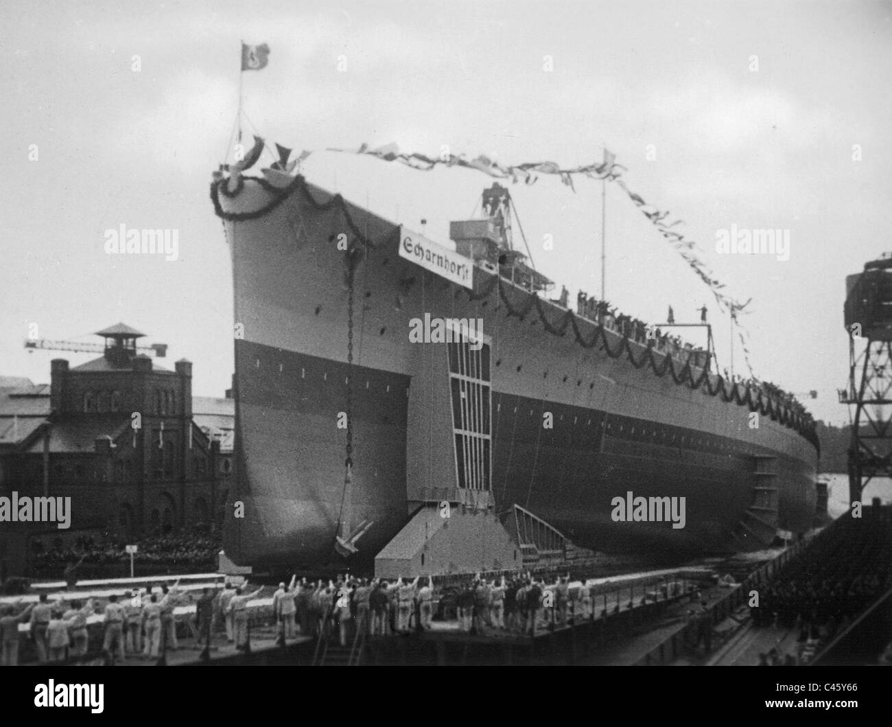 Battleship scharnhorst wilhelmshaven Banque de photographies et d ...