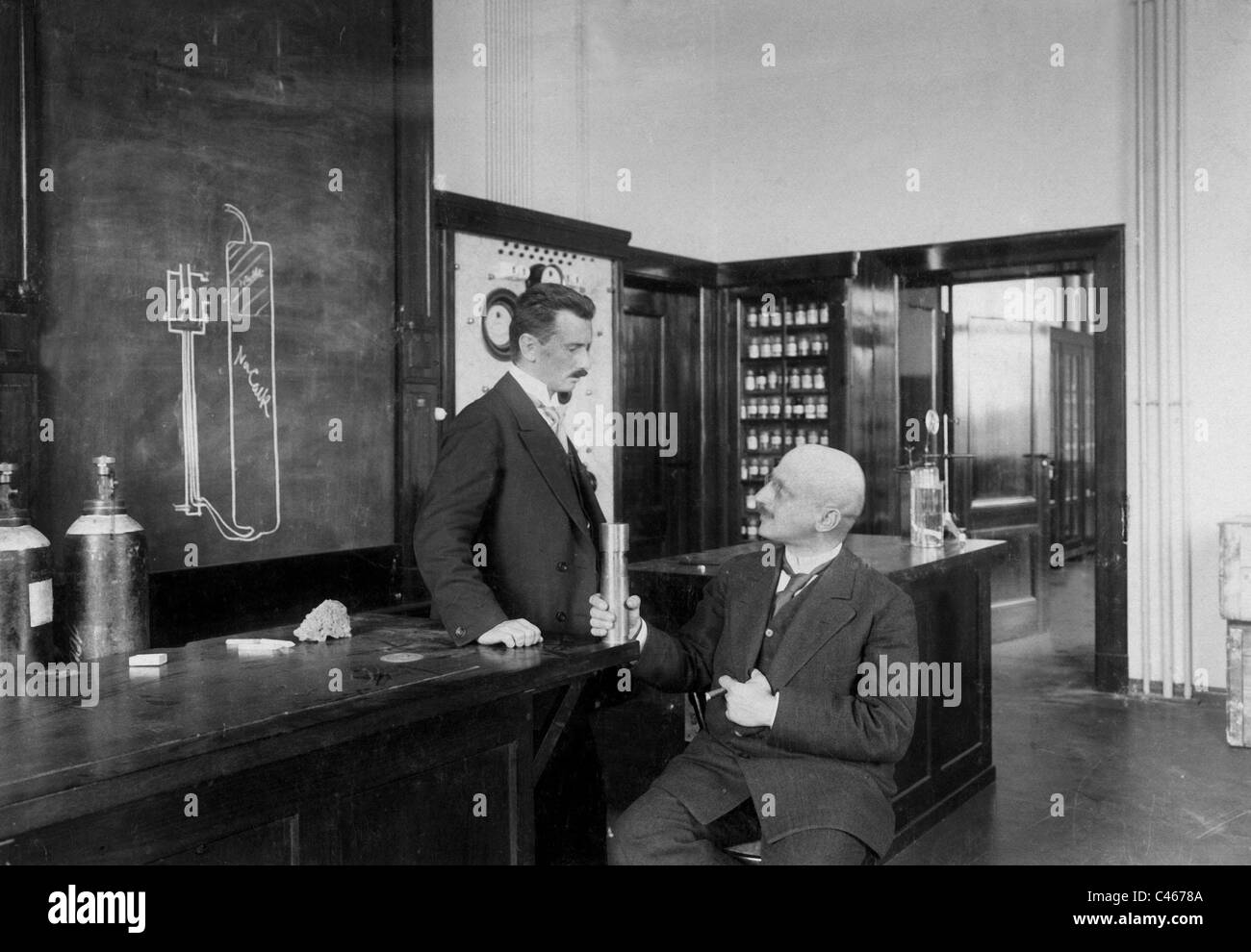 Fritz haber Banque de photographies et d’images à haute résolution - Alamy