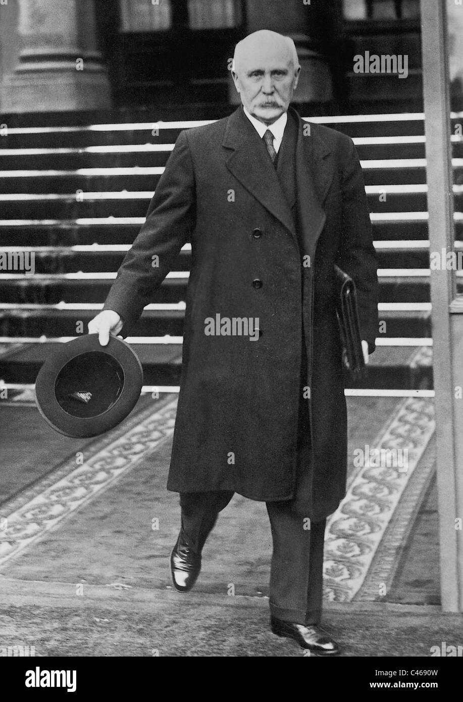 Philippe petain 1856 1951 Banque d'images noir et blanc - Alamy