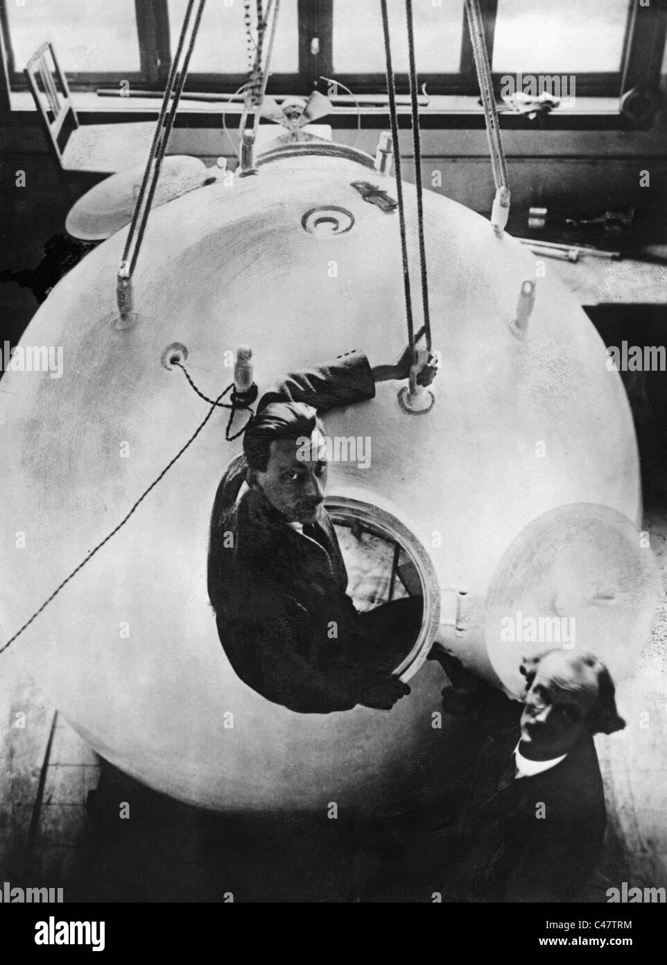 Prof auguste piccard Banque de photographies et d’images à haute ...