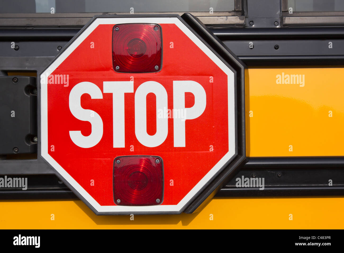 Panneau d'arrêt d'autobus scolaire Banque de photographies et d’images ...