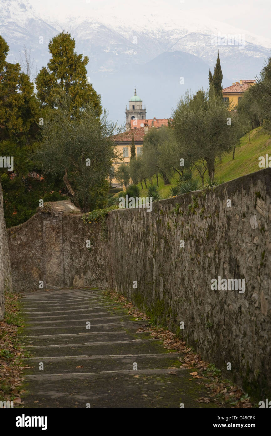 Basilique de st giacomo Banque de photographies et d’images à haute ...
