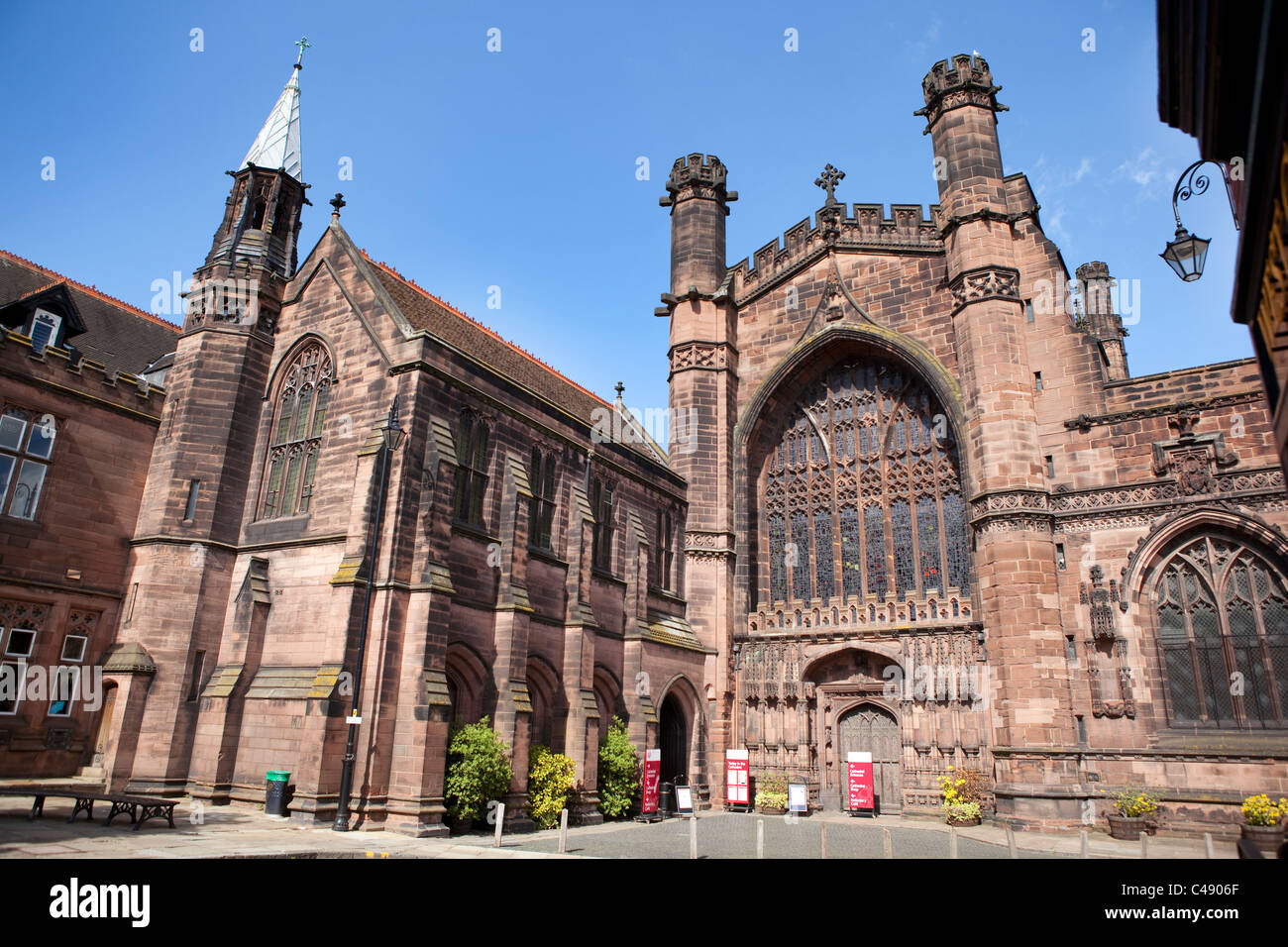 Cathédrale de chester Banque de photographies et d’images à haute ...