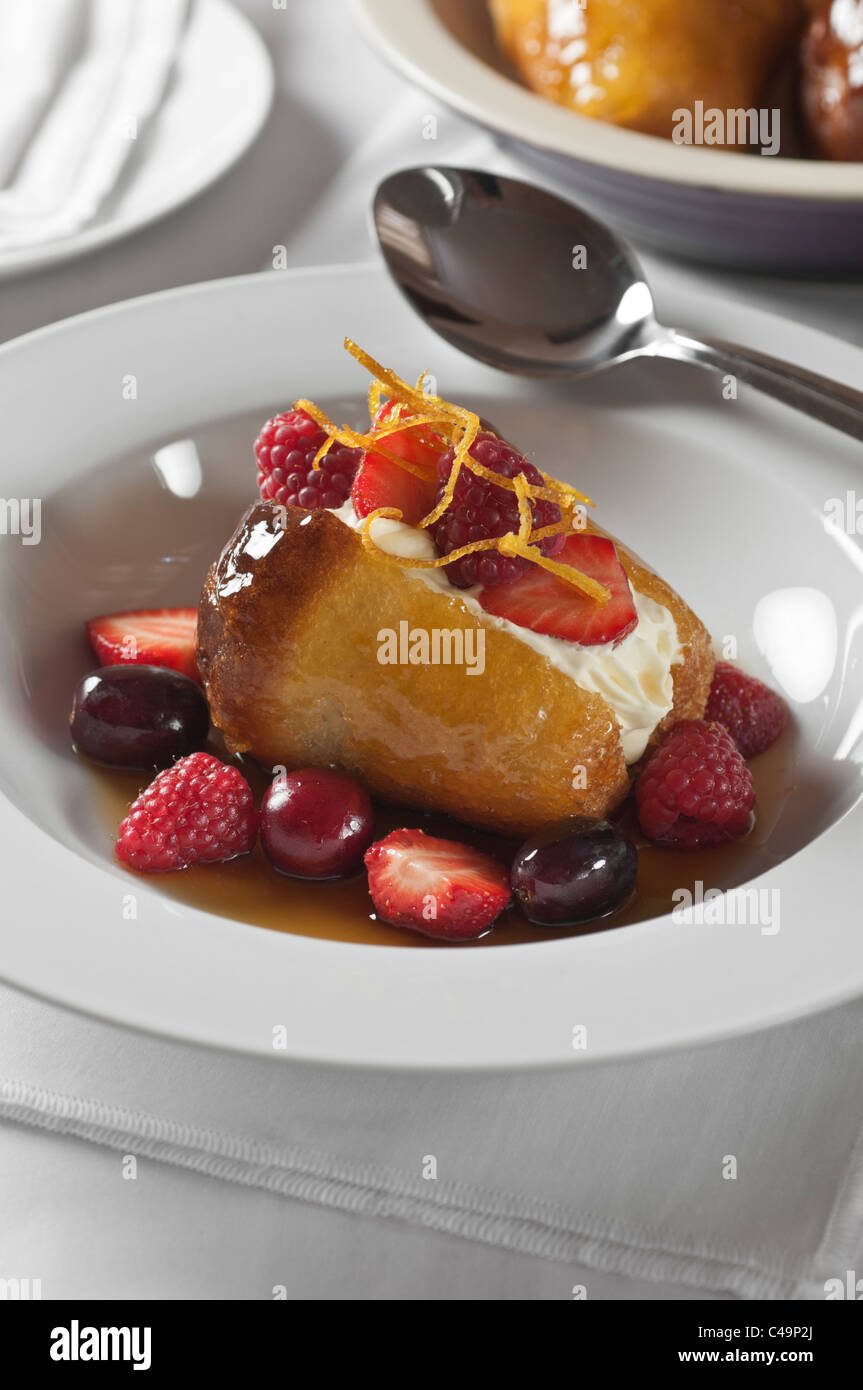 Rum baba Banque de photographies et d’images à haute résolution - Alamy