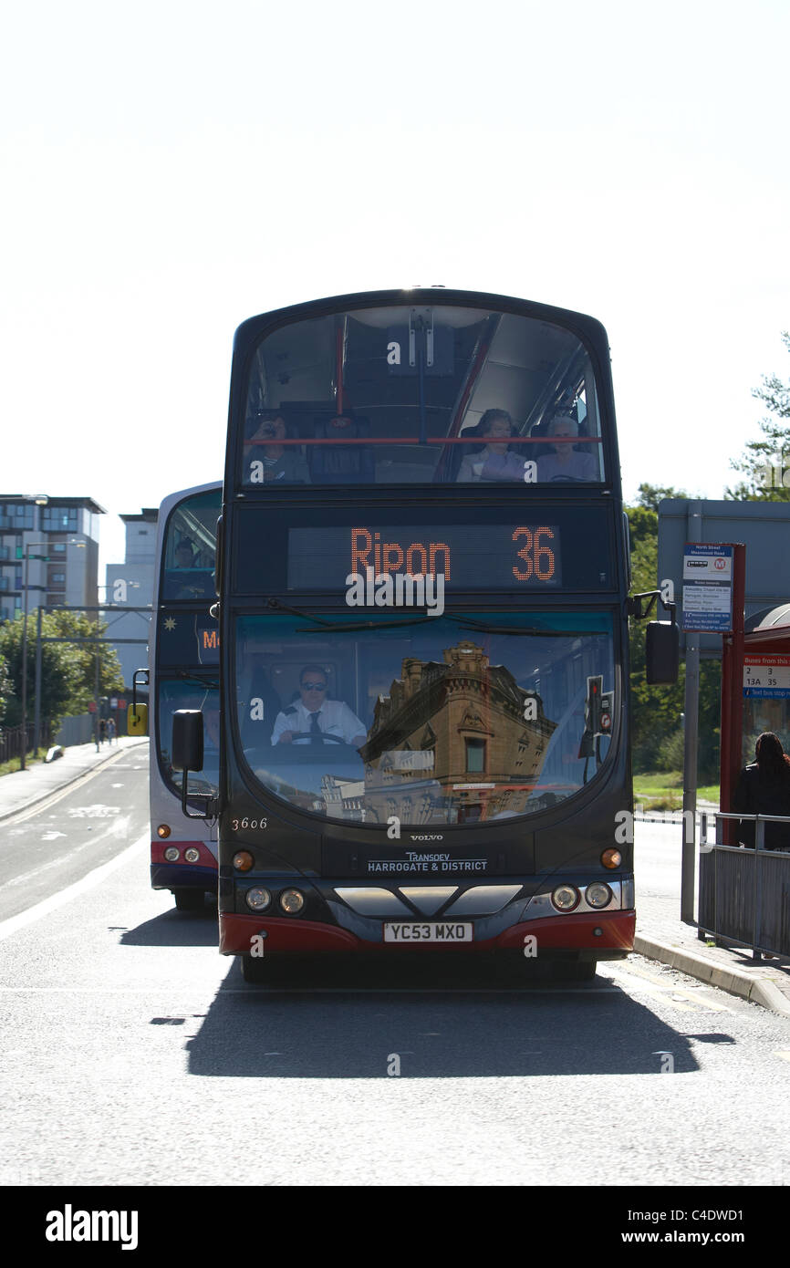 Leeds 36 bus Banque de photographies et d’images à haute résolution - Alamy