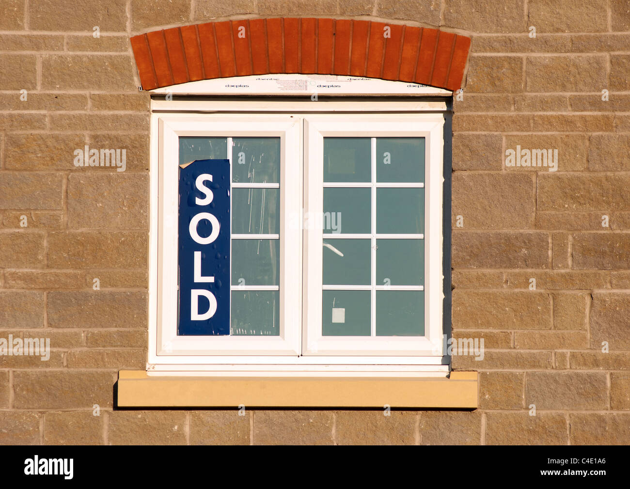 Maison vendu Banque de photographies et d’images à haute résolution - Alamy