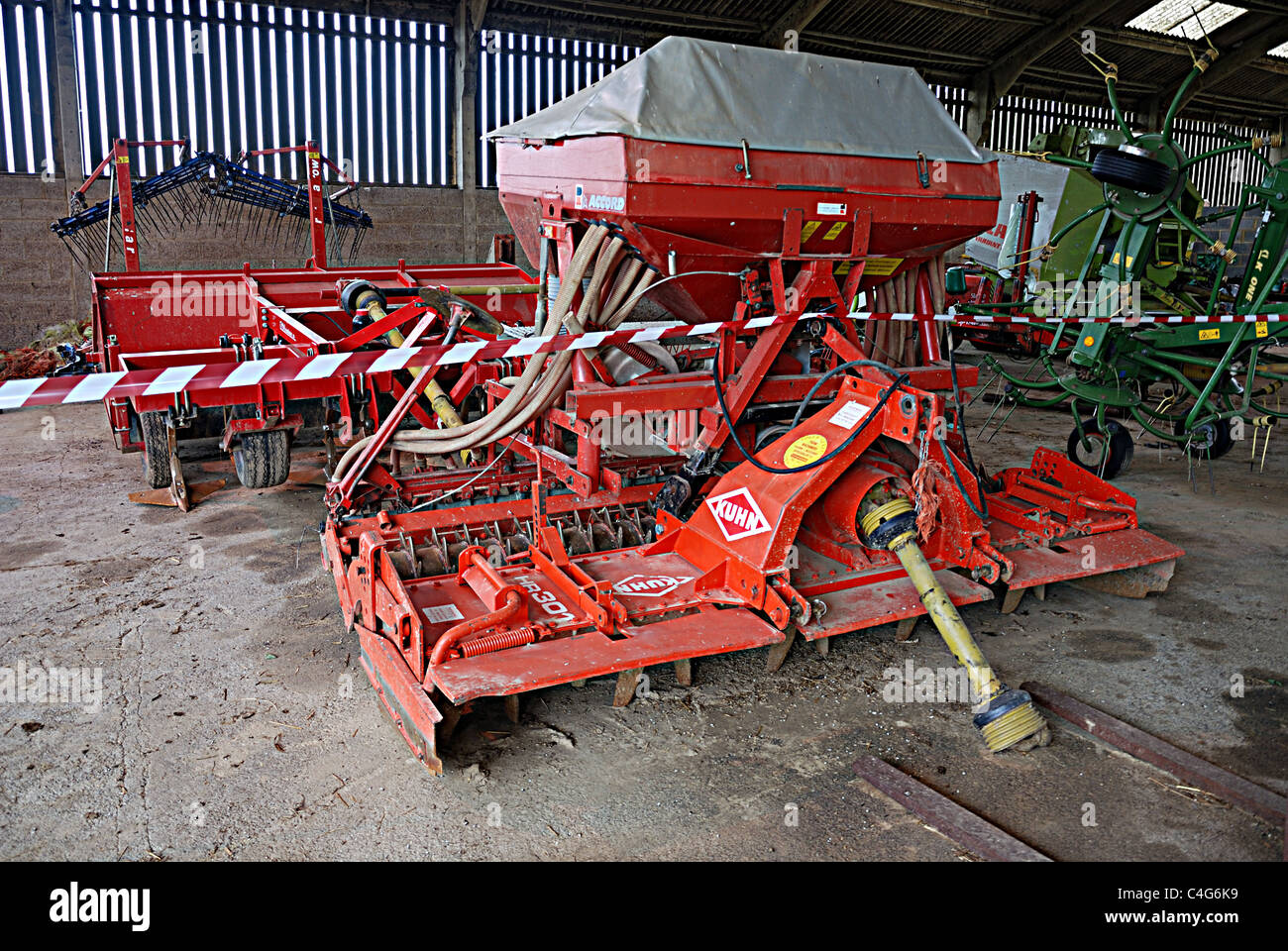 Accord Kuhn HR 301 Perceuse de moissonneuse-batteuse Photo Stock - Alamy
