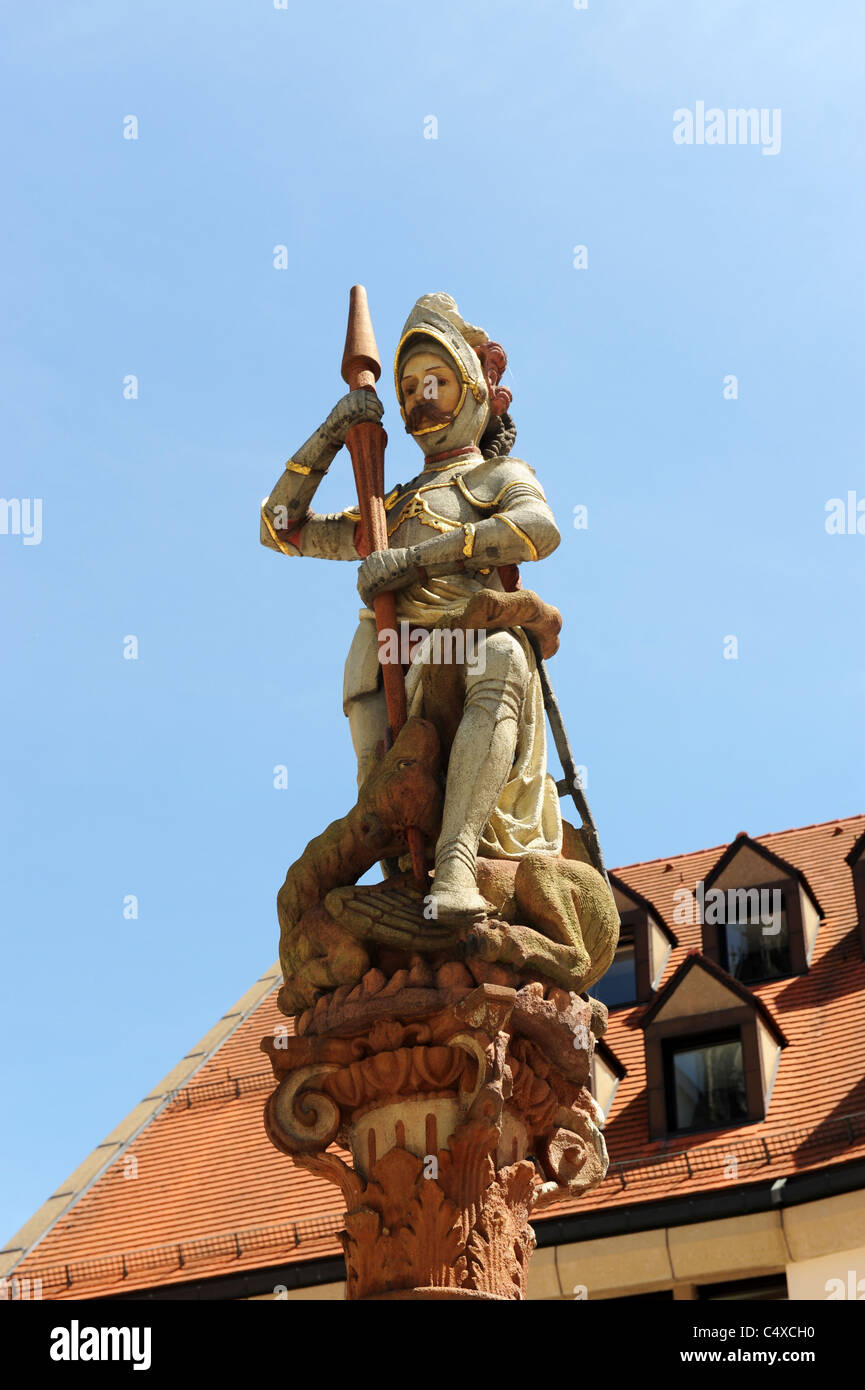 Statue of st george Banque de photographies et d’images à haute ...