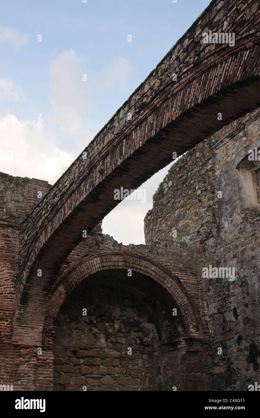 Arco chato ville de panama Banque de photographies et d’images à haute ...