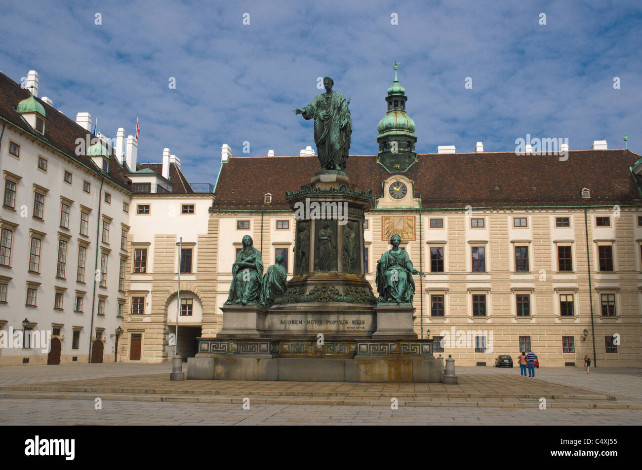 Je cour intérieur statue de François I à la Hofburg de Vienne Autriche ...