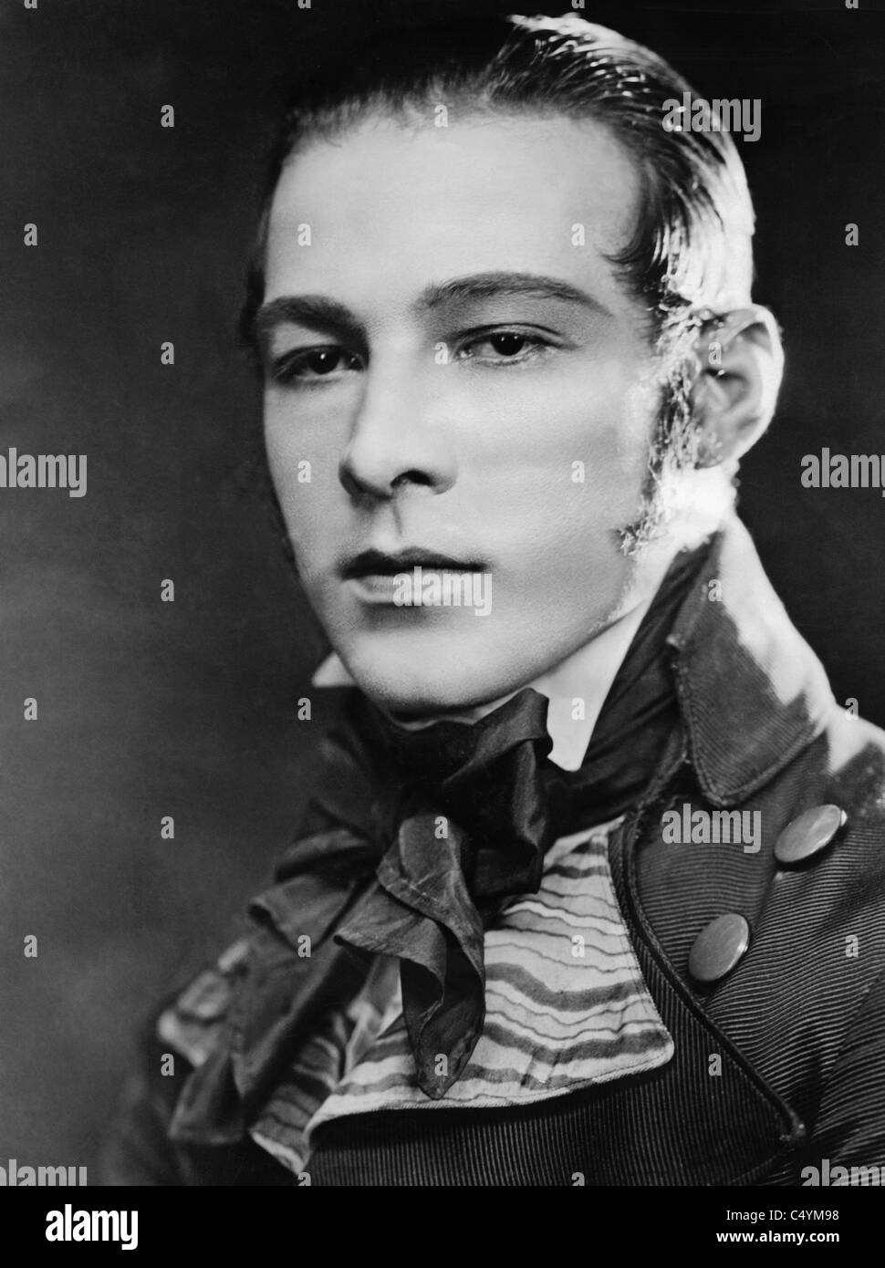 Rudolpho valentino Banque de photographies et d’images à haute ...