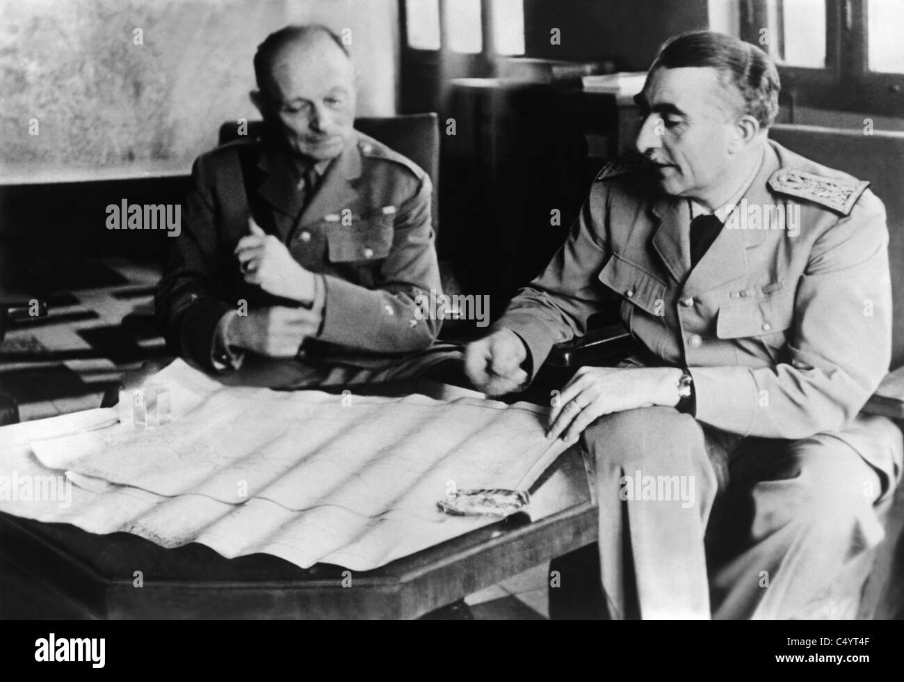 General weygand Banque de photographies et d’images à haute résolution ...