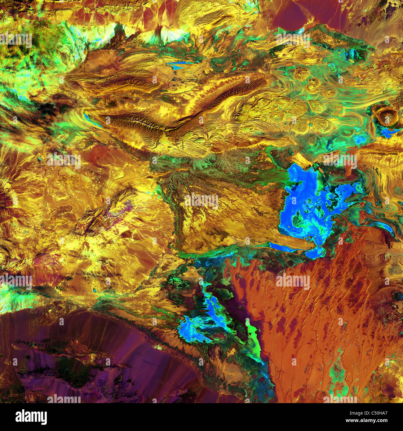 L'Iran's Dasht-e Kavir ou grand désert de sel à partir de l'espace dans ...