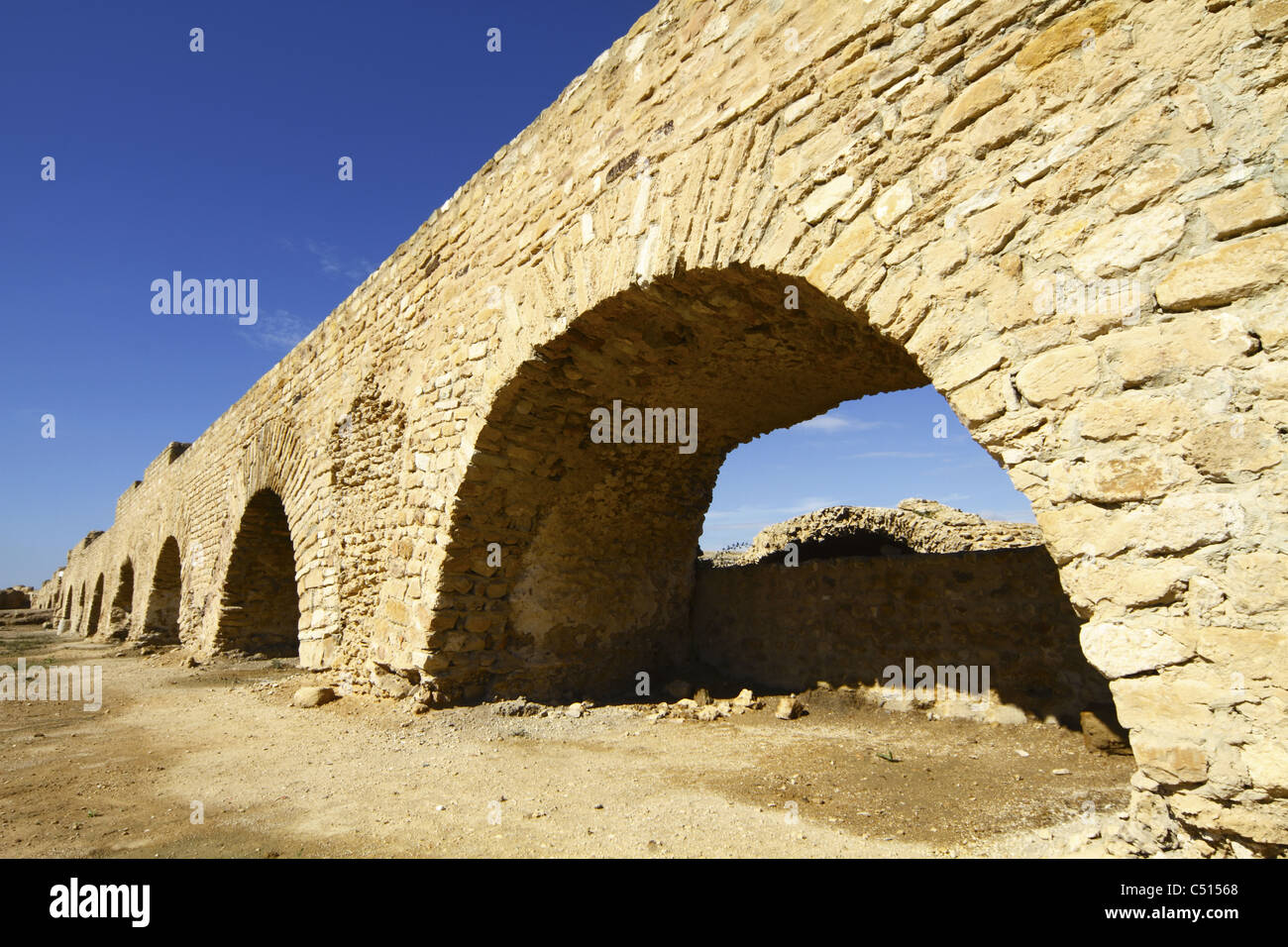 Carthage ancient roman wall ruin Banque de photographies et d’images à ...