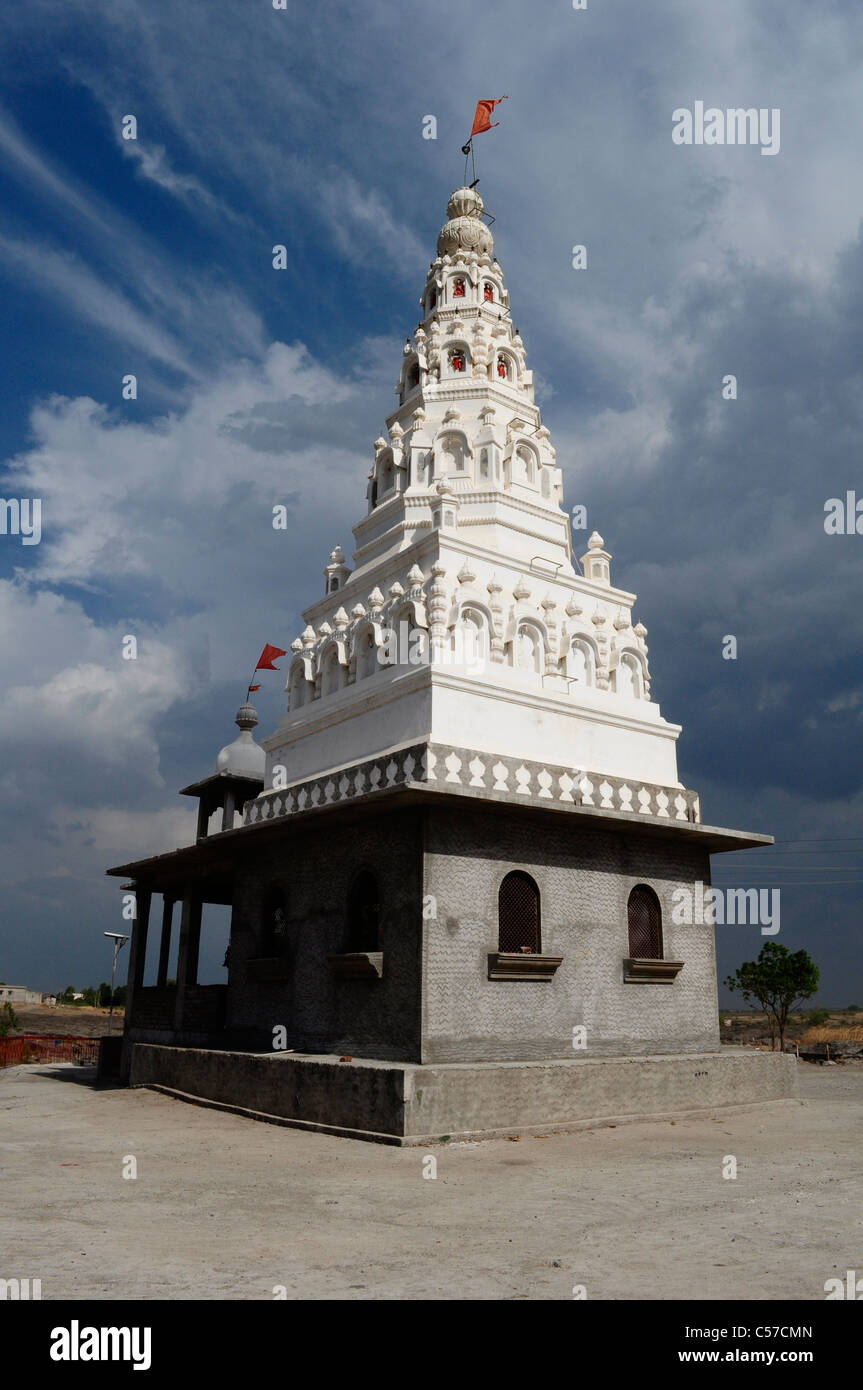 Malganga temple Banque de photographies et d’images à haute résolution ...