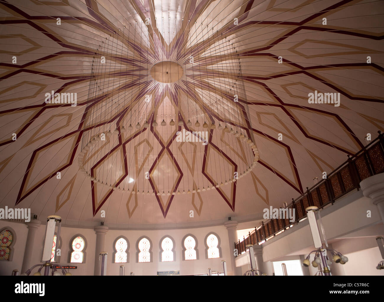Plafond Flottant Banque d'image et photos - Alamy