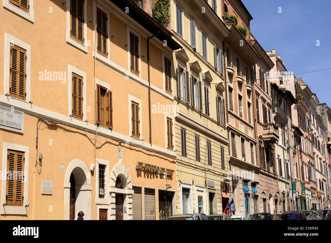 Quartier monti rome Banque de photographies et d’images à haute ...