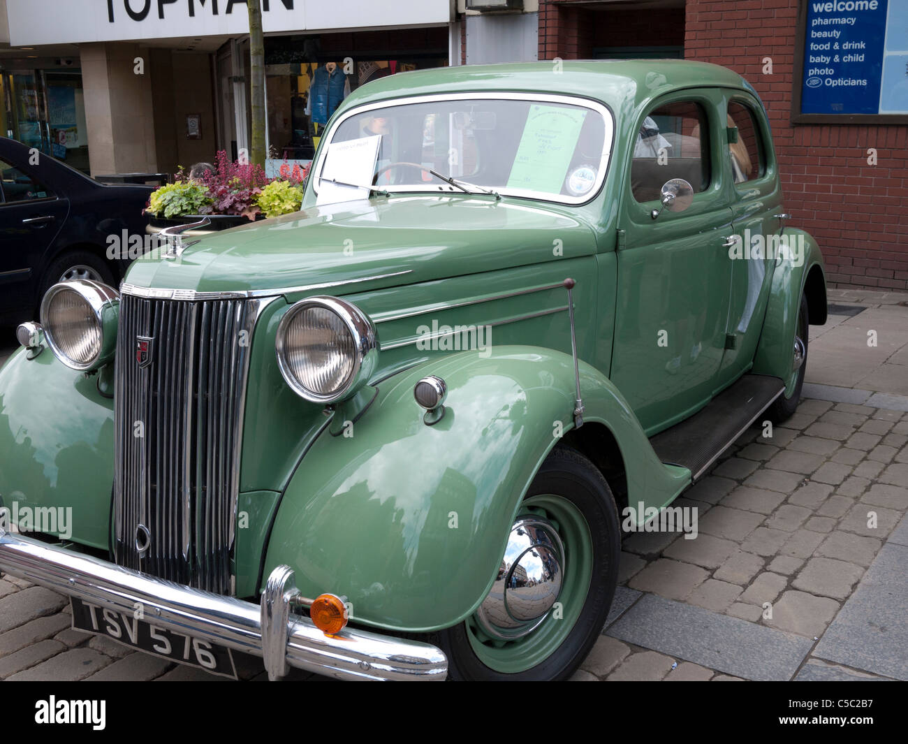 Ford v8 pilot Banque de photographies et d’images à haute résolution ...