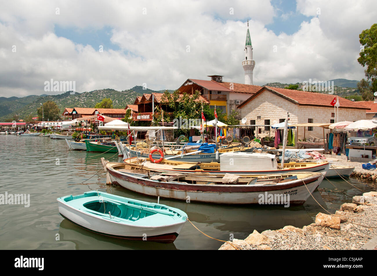 Bateau port peche Banque de photographies et d’images à haute ...