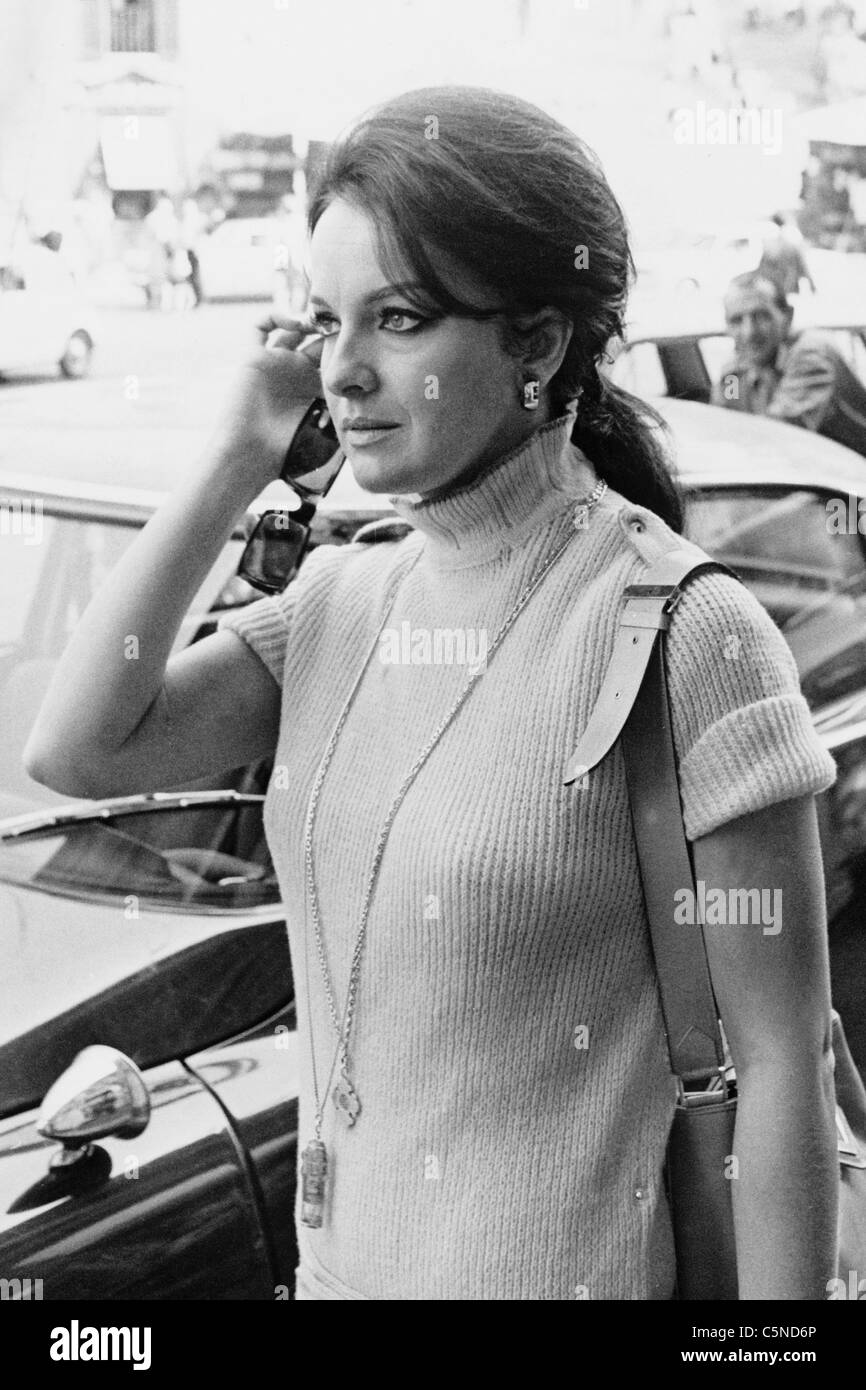 Lisa gastoni Banque de photographies et d’images à haute résolution - Alamy