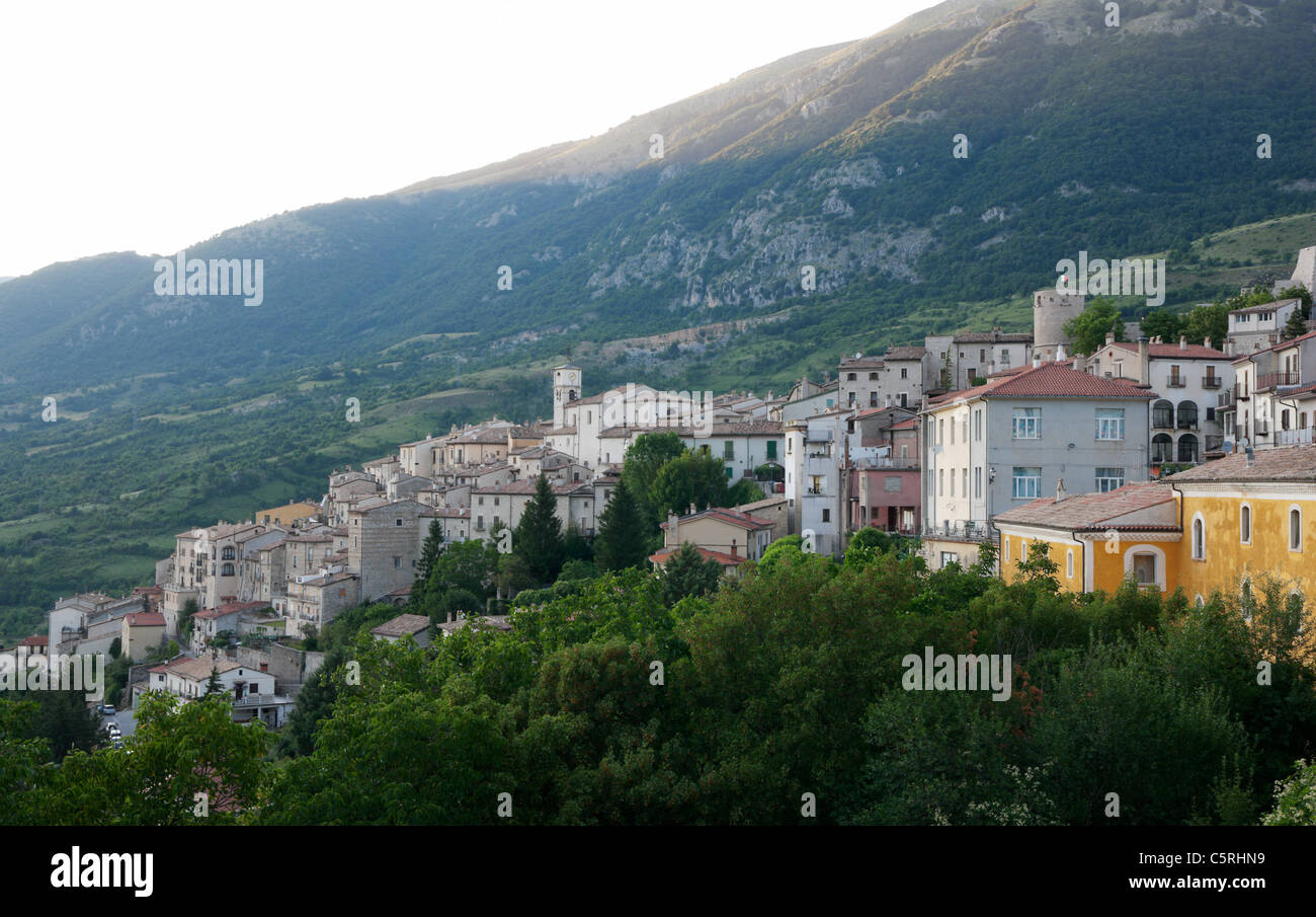 Les abruzzes Banque de photographies et d’images à haute résolution - Alamy