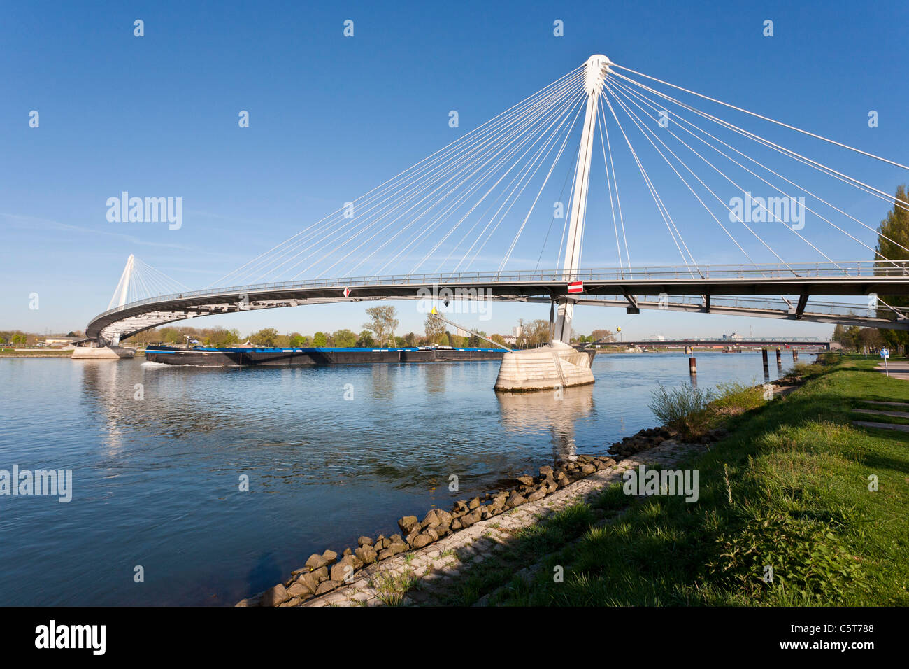 Pont rhin kehl Banque de photographies et d’images à haute résolution ...
