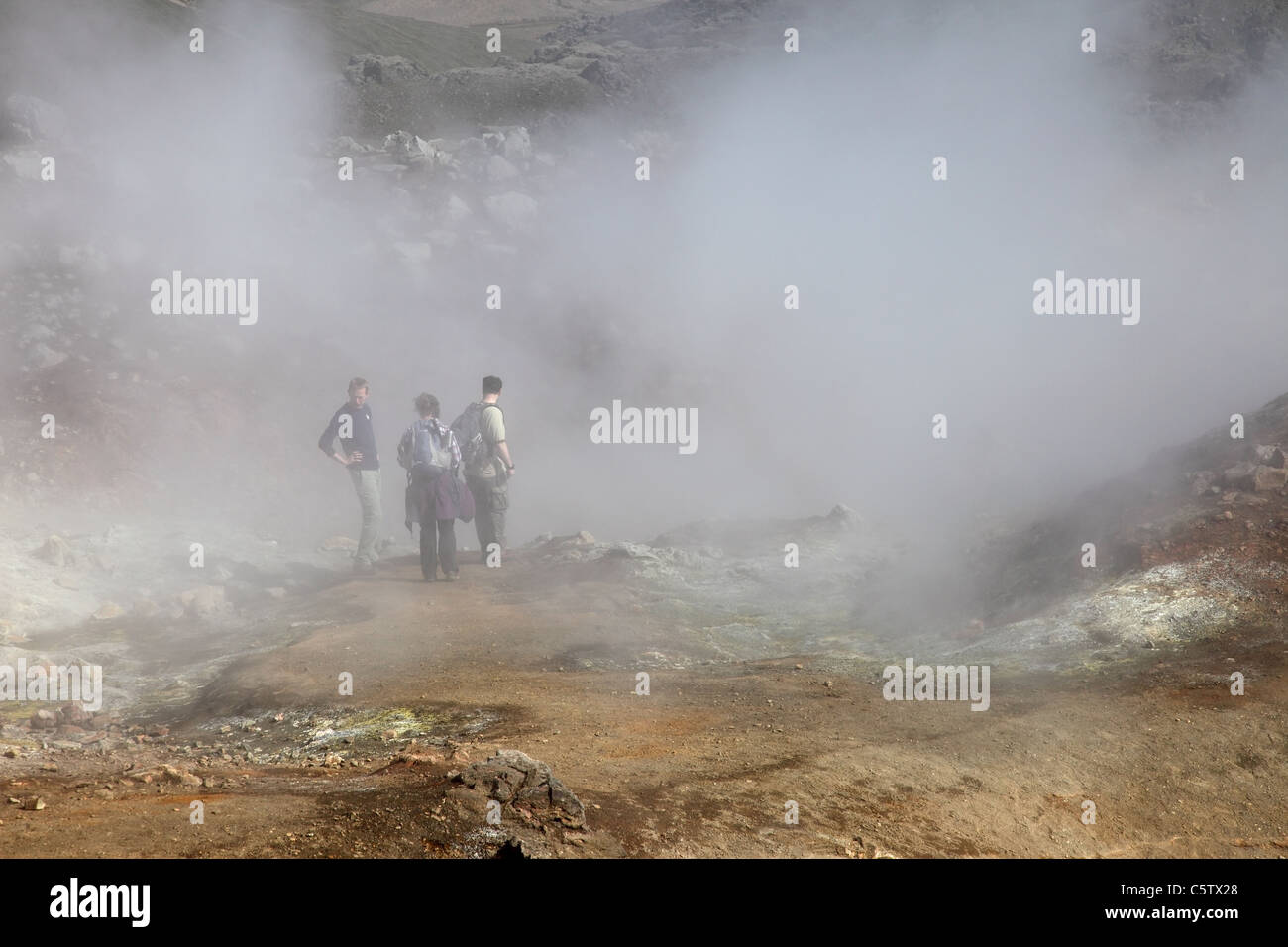 Soufre et gaz Banque de photographies et d’images à haute résolution ...