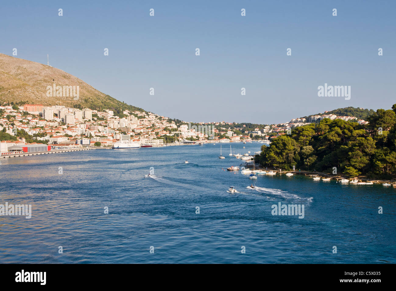 Gruz port Banque de photographies et d’images à haute résolution - Alamy